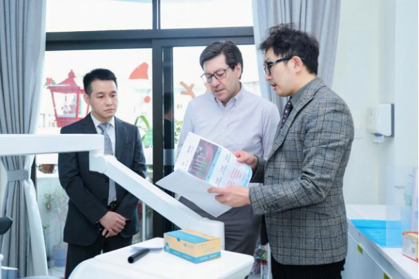 哈佛专家German Gallucci教授到访深圳市口腔医院 交流数字化口腔发展成果-重大新闻-深圳市口腔医院